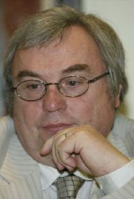 El filósofo Robert Redeker se define como «defensor de la Ilustración ...